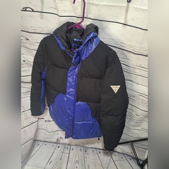 Guess | Jackets & Coats | Nwt Mens Guess Colorblock Puffer Jacketm ...